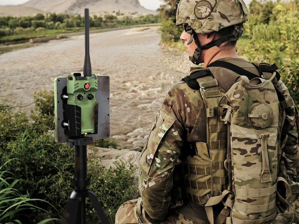 Military Antenna - Lindenberg Product Design Studio